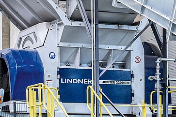 MAKE THE MOST OF WASTE: Lindner Recyclingtech