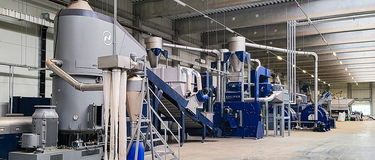 Together The New Benchmark in Plastics Recycling: Lindner Recyclingtech